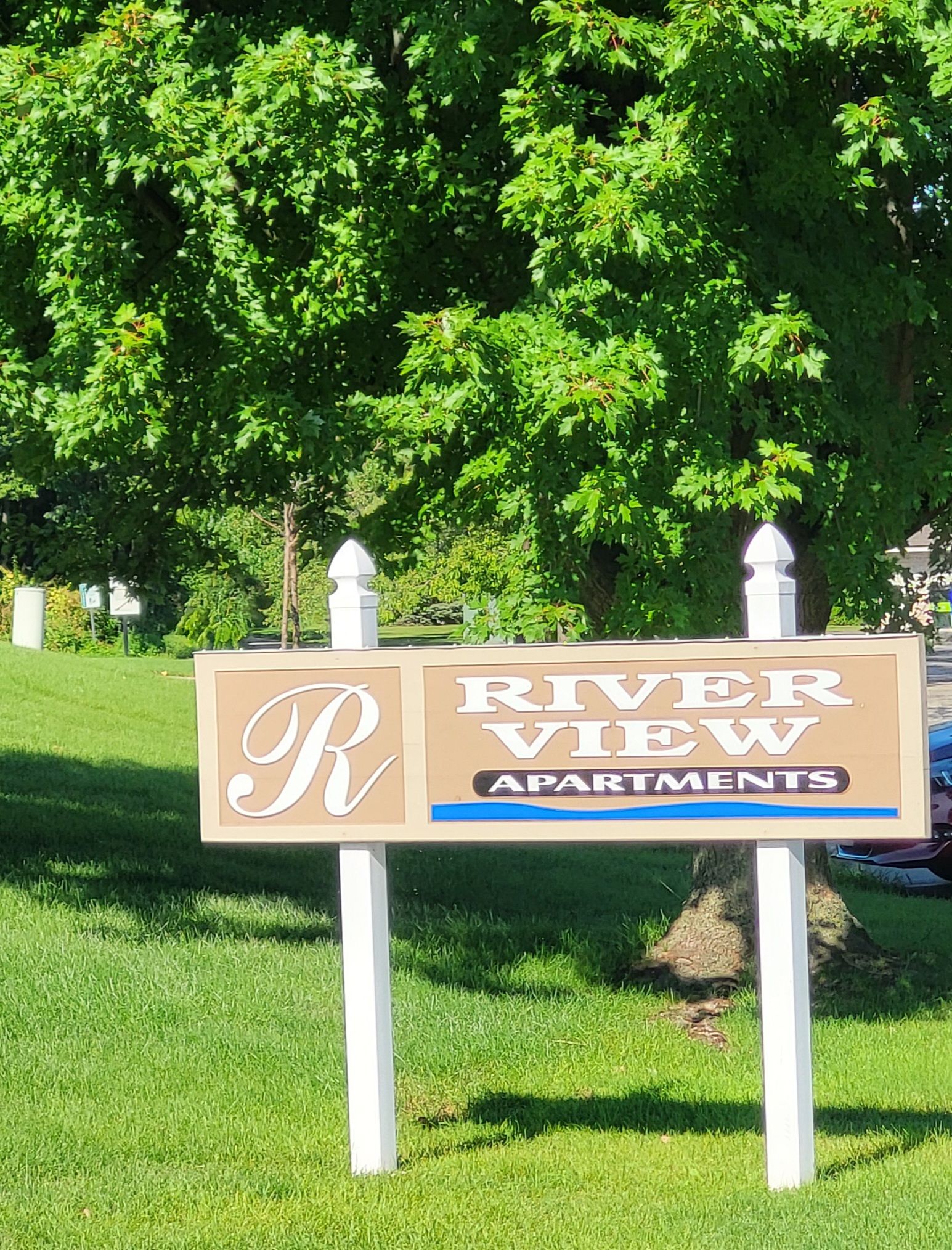 Riverview Apartments - Wright Weber Management